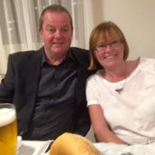 Stream 02 Dinosaurs, Dinosaurs by Dawn Burrows | Listen online for free ...