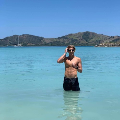 Stream Chris King music | Listen to songs, albums, playlists for free ...