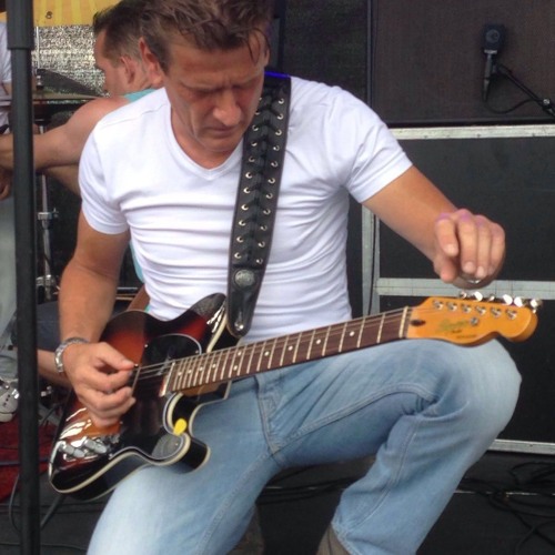 Stream Johnny Heart music | Listen to songs, albums, playlists for free ...