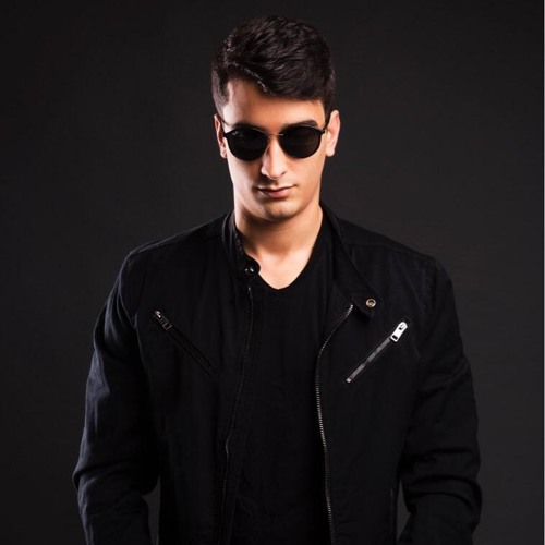 Stream Diogo Valença music | Listen to songs, albums, playlists for ...