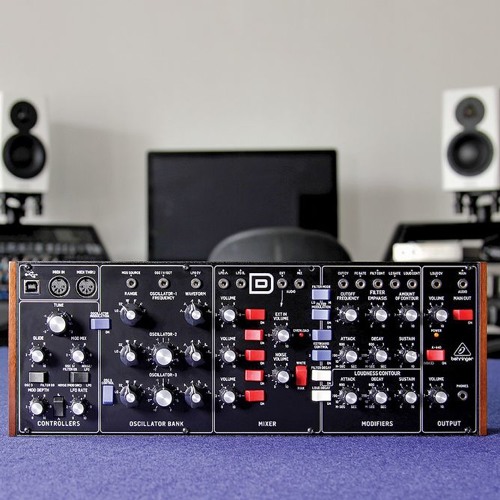 Stream Behringer Model D Presets music | Listen to songs, albums ...