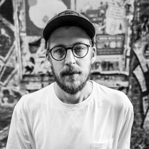 Stream Phil Simmonds music | Listen to songs, albums, playlists for ...