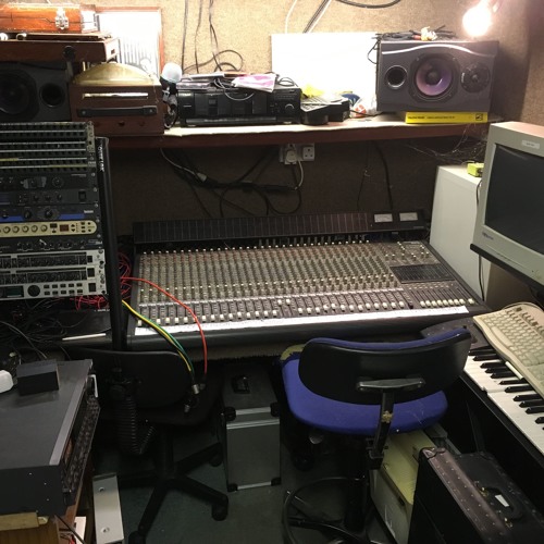 Stream Barney Rowe music | Listen to songs, albums, playlists for free ...