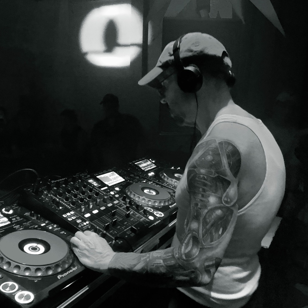 Stream DJ Barry Harris II (Official) music | Listen to songs, albums ...