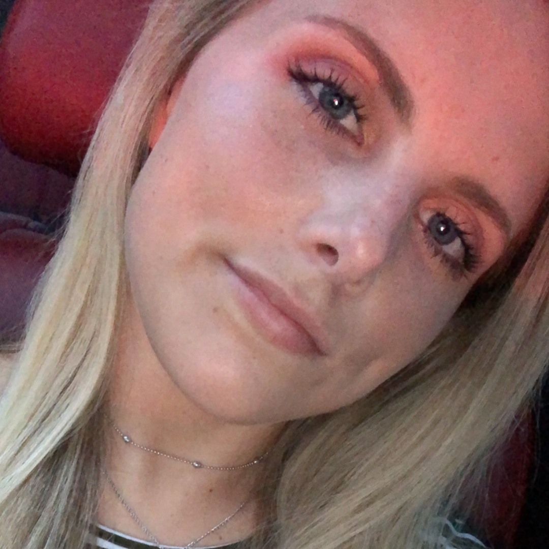 Ashton Blake's Instagram, Twitter & Facebook on IDCrawl