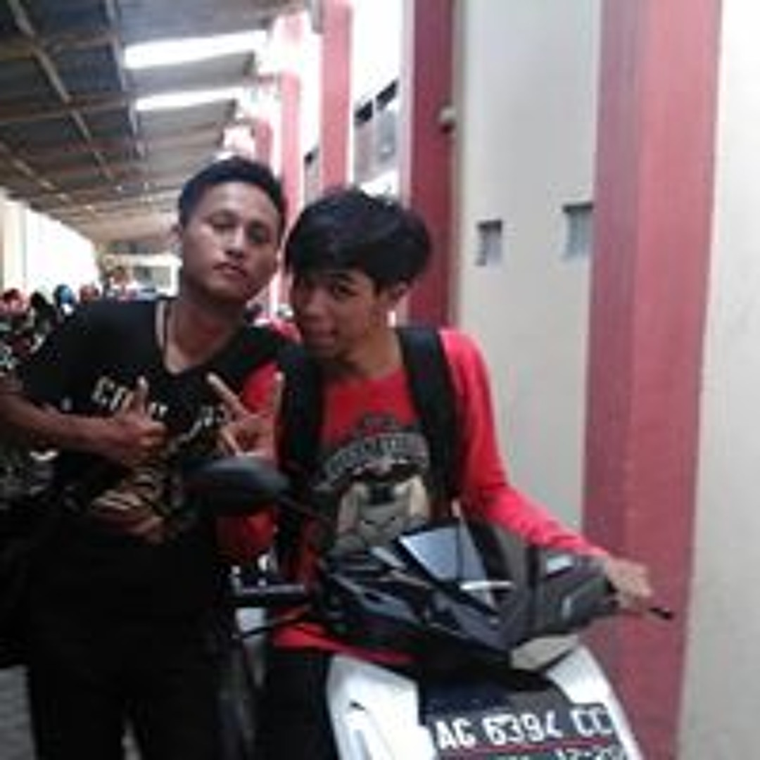 Stream putra | Listen to Bondan Prakoso full album playlist online for ...