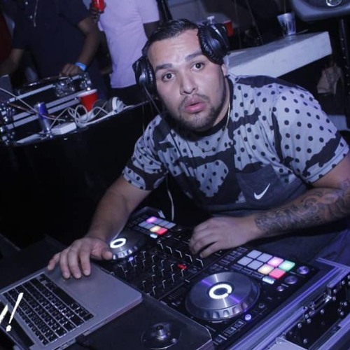 Stream DJ ESS SICK SOUND #ESTIMADO music | Listen to songs, albums ...