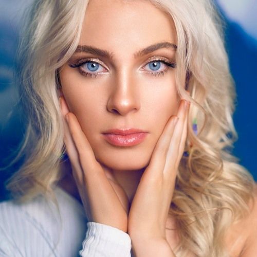 Stream Caroline Roman music | Listen to songs, albums, playlists for ...