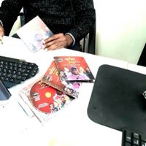 Stream Saidou Barry La Légende music | Listen to songs, albums ...