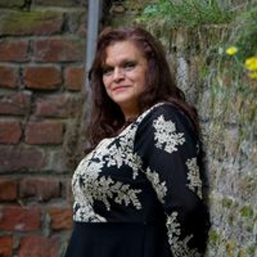 Stream Missletoe And Wine - Anja Winter by Anja Winter | Listen online ...