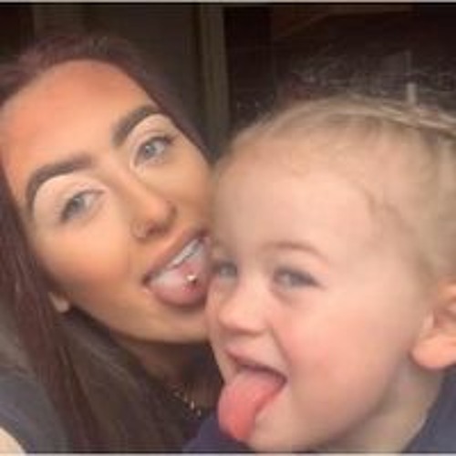 Stream Courtney Sweeney music | Listen to songs, albums, playlists for ...