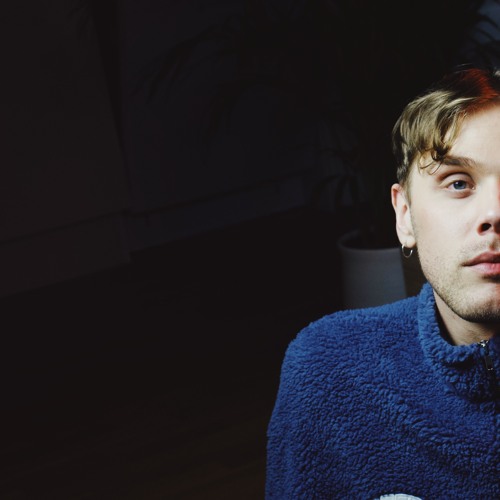 Stream MAX G. GYLLING music | Listen to songs, albums, playlists for ...