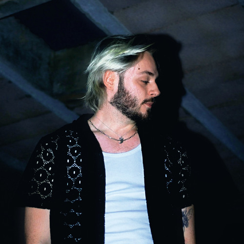 Stream 𝑩𝑬𝑪𝑲𝑰𝑵𝑮 music | Listen to songs, albums, playlists for free on ...