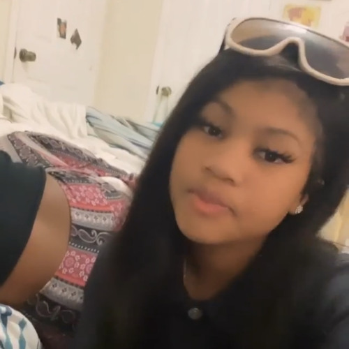 Stream chinadoll🦋’ music | Listen to songs, albums, playlists for free ...