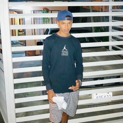 Stream Nadie le enseñó. by Jeycol Marín | Listen online for free on ...