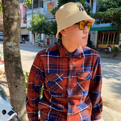 Stream JUNOR music | Listen to songs, albums, playlists for free on ...