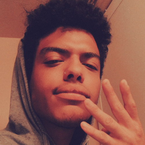 Stream Julio Ja'Crispy Collazo music | Listen to songs, albums ...