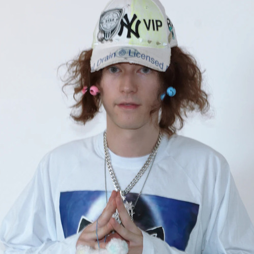 Stream BLADEE ARCHIVE | Listen to BLADEE - 333 (FULL ALBUM) playlist ...