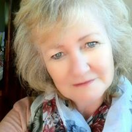 Janet Louise's Instagram, Twitter & Facebook on IDCrawl