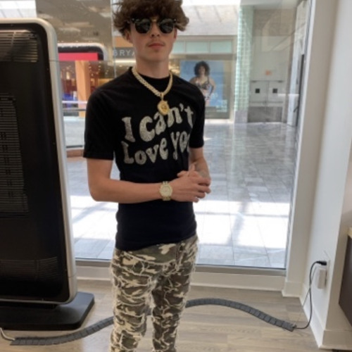 Stream Charlzz🤙🏼🖤🤍 music | Listen to songs, albums, playlists for free ...