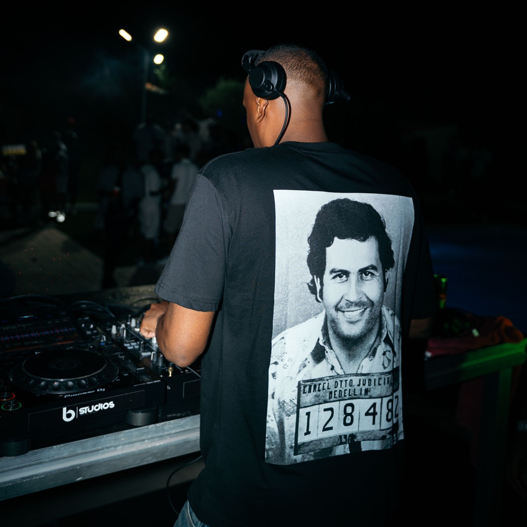 Stream Deejay Poco music | Listen to songs, albums, playlists for free ...