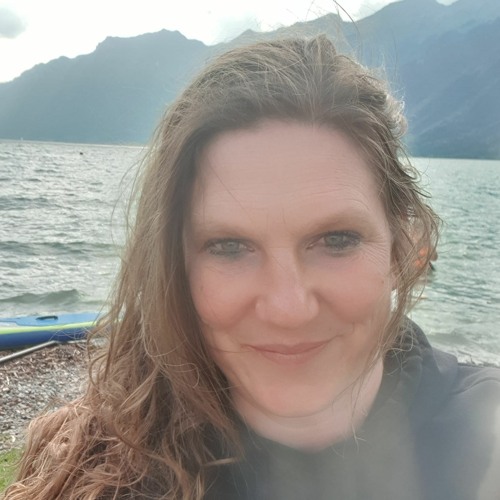 Stream Daniela Sinsel music | Listen to songs, albums, playlists for ...