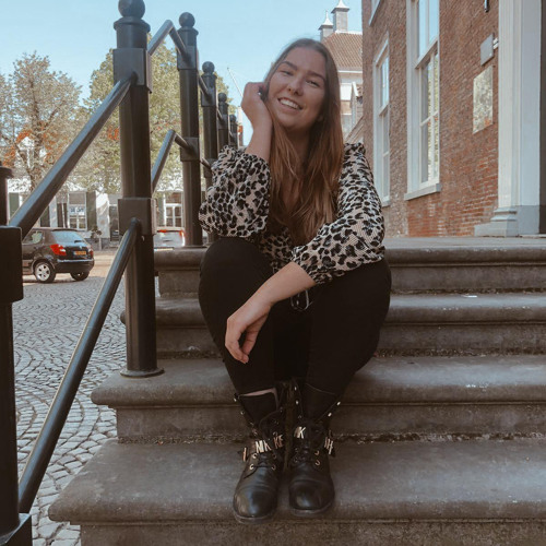 Stream Nina Van Hoof music | Listen to songs, albums, playlists for ...