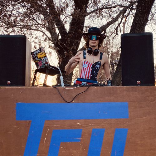 Stream Audio Chuck music | Listen to songs, albums, playlists for free ...