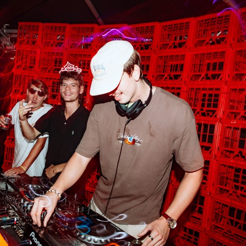 Stream Decker music | Listen to songs, albums, playlists for free on ...