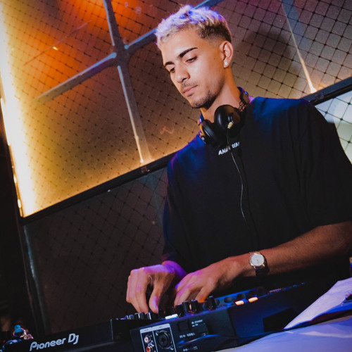 Stream FAKA music | Listen to songs, albums, playlists for free on ...