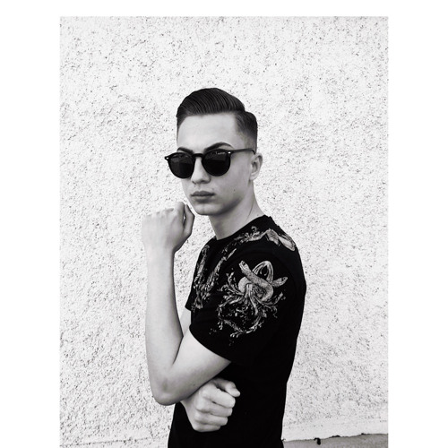 Stream Alexander Faragó music | Listen to songs, albums, playlists for ...