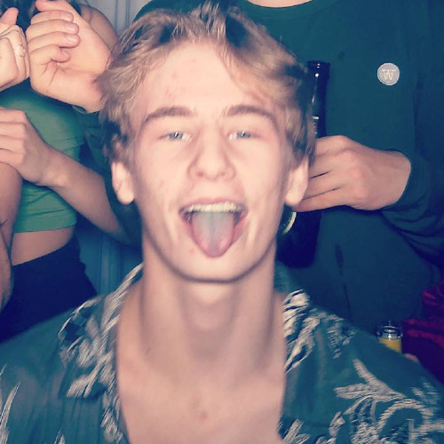Stream Mikkel Pilgaard music | Listen to songs, albums, playlists for ...