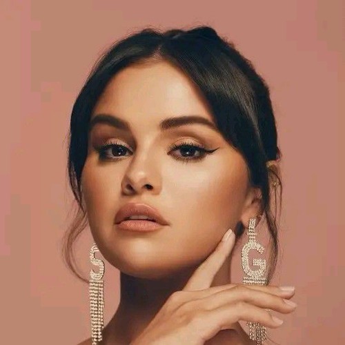 Stream Selena Gomez Music Listen To Songs Albums Playlists For Free