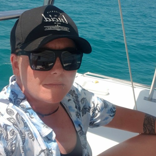 Stream Afton Mitchell music | Listen to songs, albums, playlists for ...