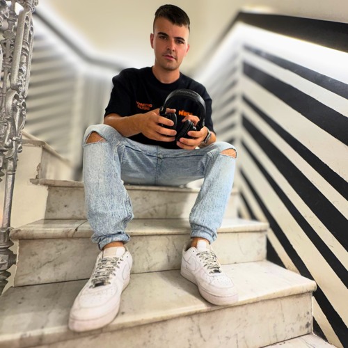 Stream Alèkso music | Listen to songs, albums, playlists for free on ...