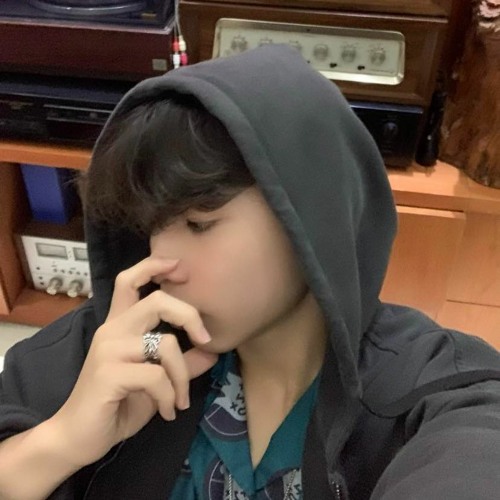 Stream UwU Huyyy music | Listen to songs, albums, playlists for free on ...