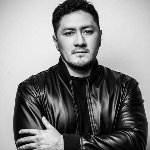 Stream Roberto Ruano music | Listen to songs, albums, playlists for ...