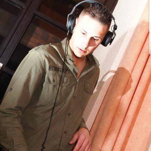 Stream DJ Devil-D 14 Février 2025 by DJ DevilD | Listen online for free ...