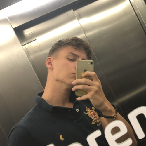 Stream xVVV_g music | Listen to songs, albums, playlists for free on ...