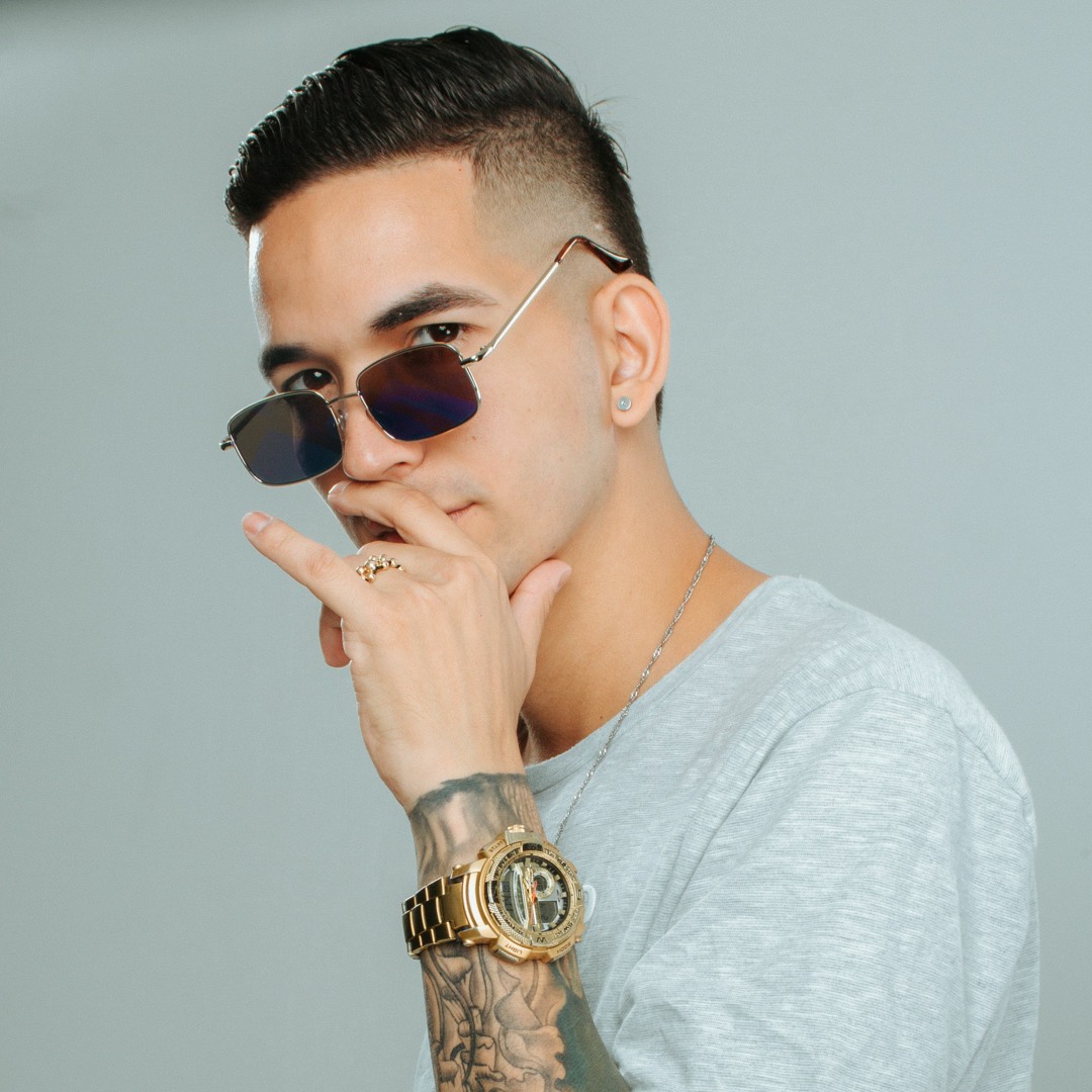 Alexis Palacio's Instagram, Twitter & Facebook on IDCrawl