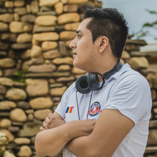 Stream Dj Titan©️ music | Listen to songs, albums, playlists for free ...