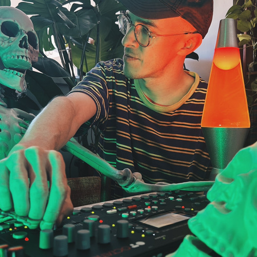 Stream Dave Machine music | Listen to songs, albums, playlists for free ...