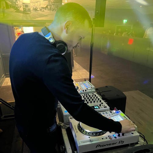 Stream Lee Coyle music | Listen to songs, albums, playlists for free on ...