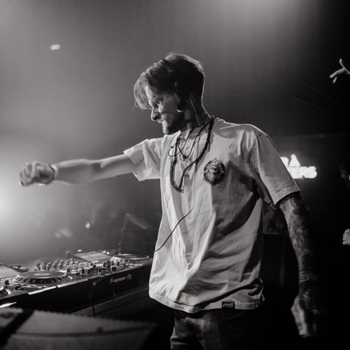 Stream Vinzz music | Listen to songs, albums, playlists for free on ...