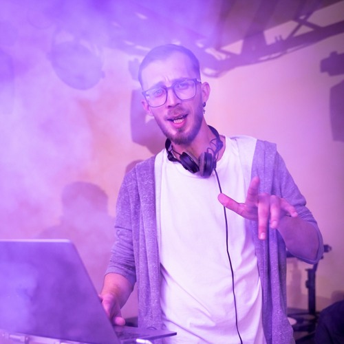 Stream Tyzu music | Listen to songs, albums, playlists for free on ...