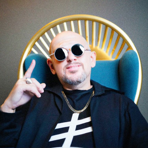 Stream A good business coach has many faces | Listen to podcast ...