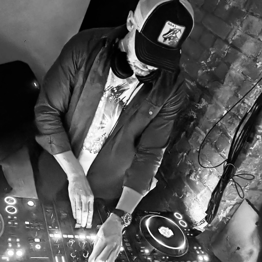 Stream Week 34 - 2022 by Best Served Chilled | Listen online for free ...