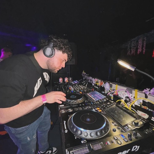 Stream Liam Hobbs music | Listen to songs, albums, playlists for free ...