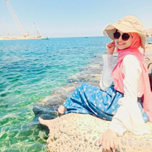 Stream Nada Zaher music | Listen to songs, albums, playlists for free ...