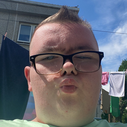 Stream Thomas Scally music | Listen to songs, albums, playlists for ...